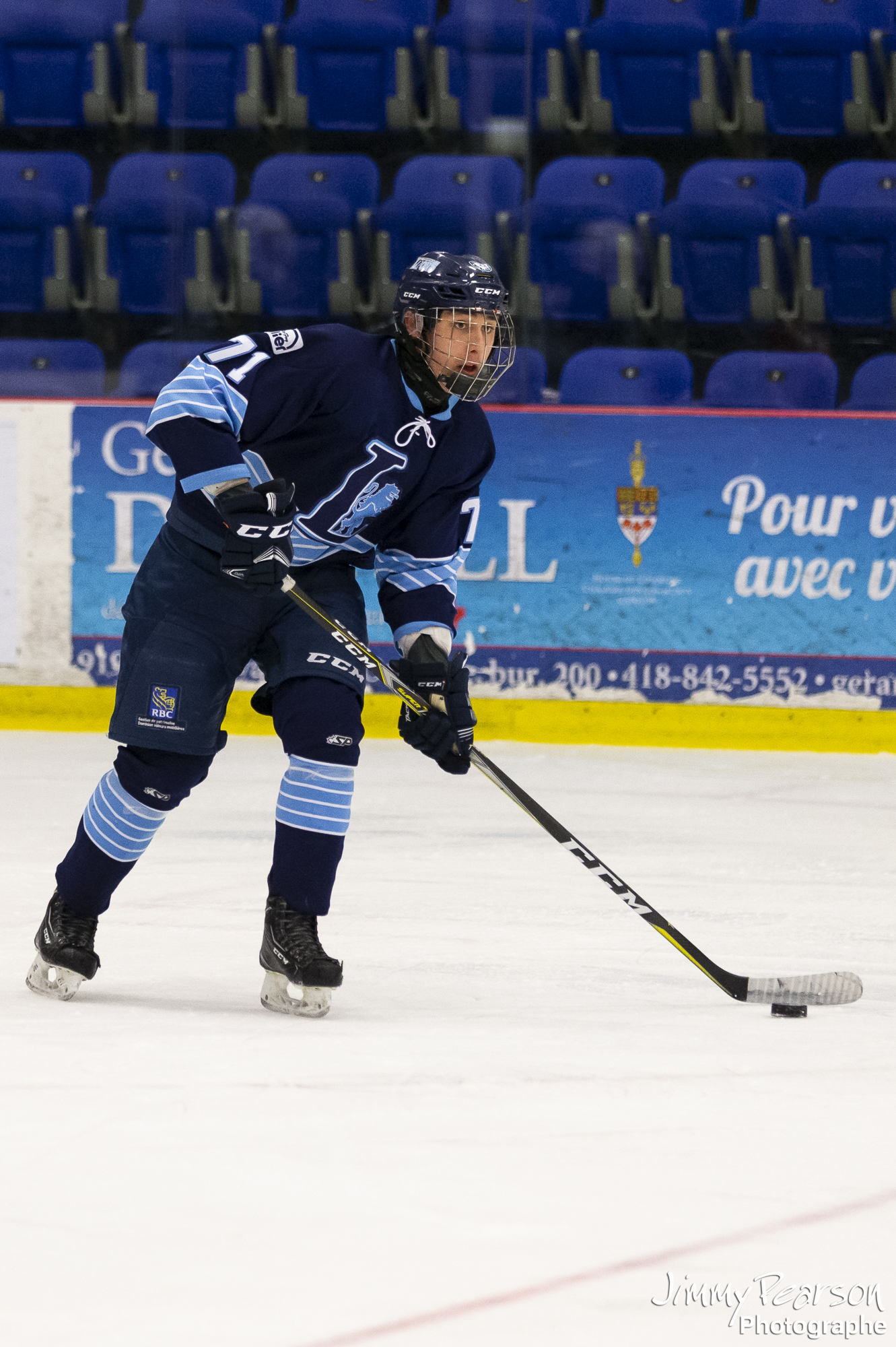Battle of Champlain: Cougars and Lions play off series tied 1-1 - CEGEP ...